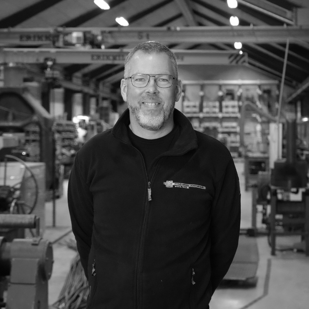 Contact | Fk-marine.com - Offshore, Deep Sea Cable Laying Equipment