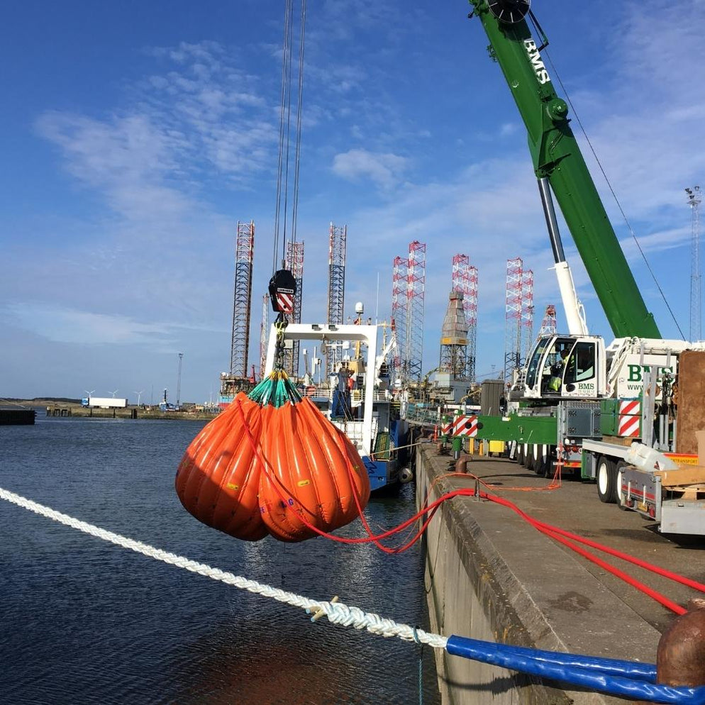 SafeTmade Load Test Water Bags | Fk-marine.com - Offshore, Deep Sea ...